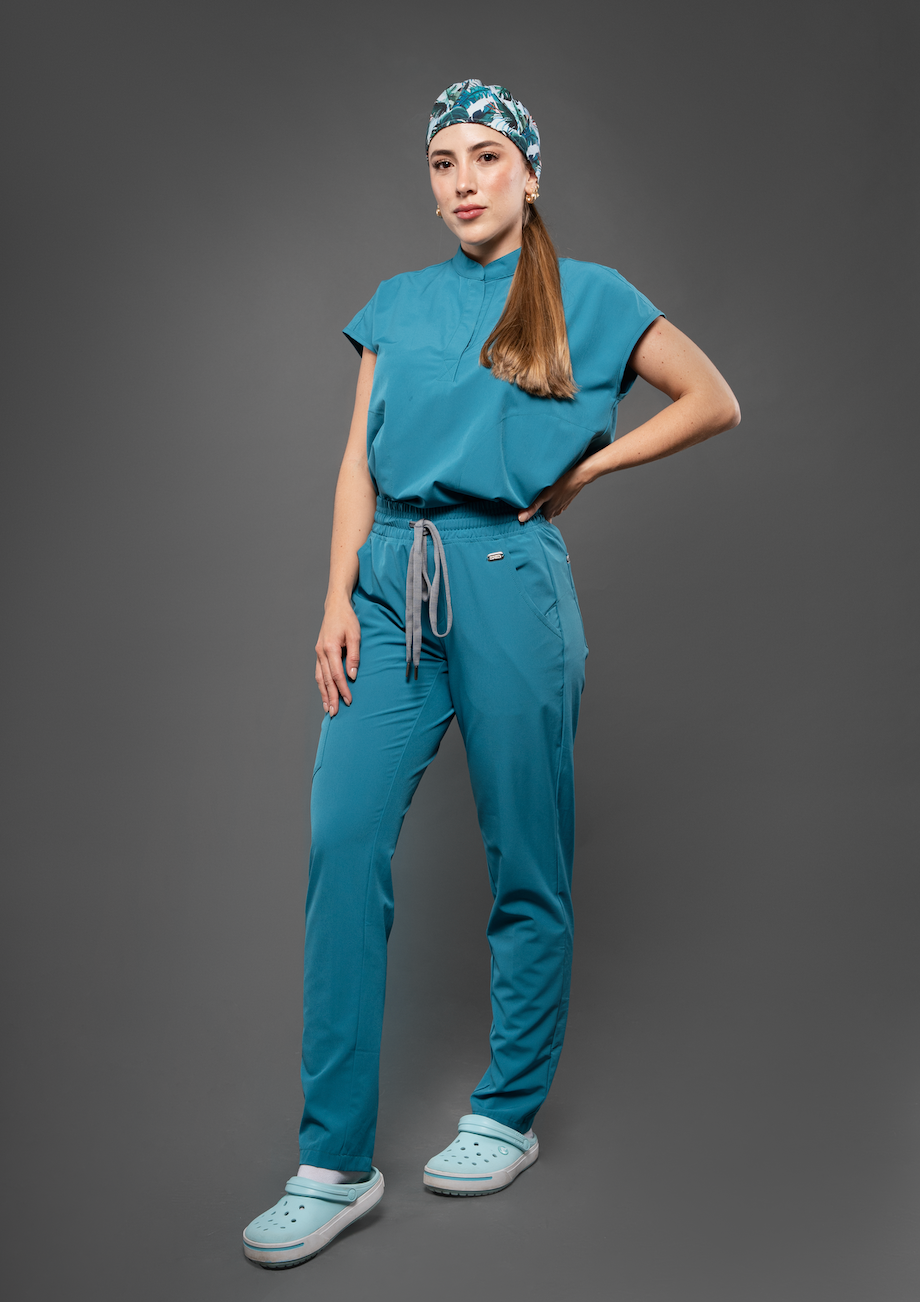 Jade Scrub - Mujer - Different lives – Minimal Capsule